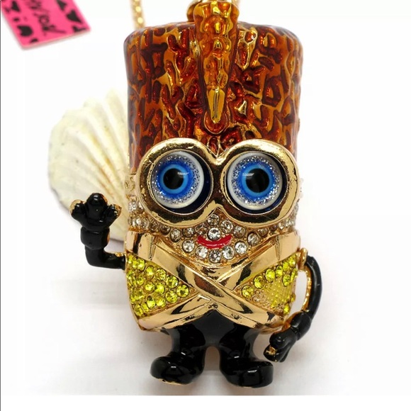 Jewelry | Crystal Hawaiian Tiki Minion Robot Necklace | Poshmark
